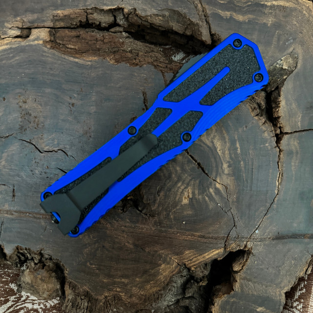Heretic Knives Colossus Recurve Blue DLC H042-6A-BLU | American Edge Knives