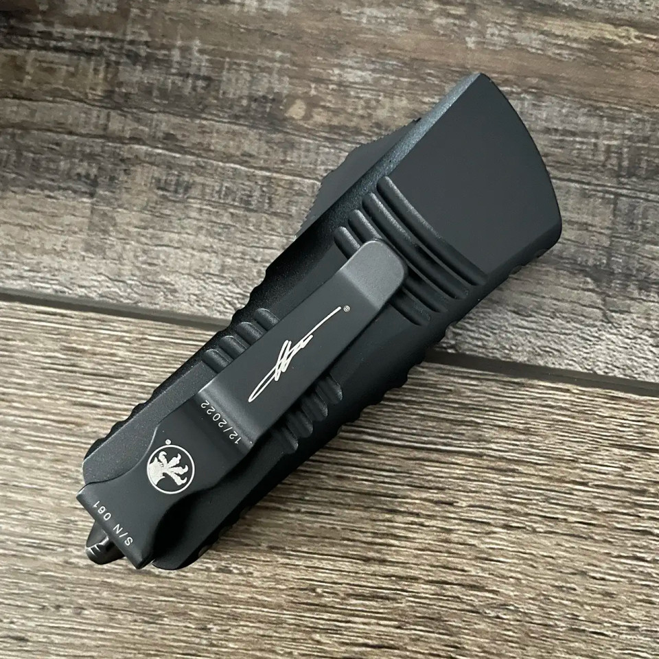 Microtech Mini Troodon D/E Black Damascus Standard Signature Series 238 ...