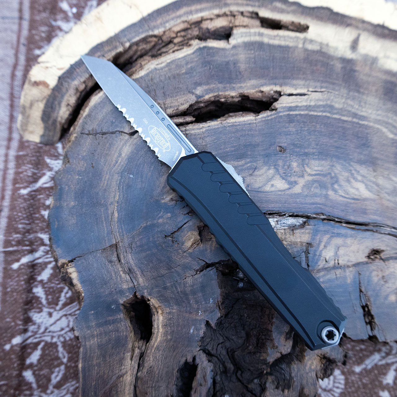 Microtech Cypher II S/E Black Apocalyptic Serrated 1241-11AP | American ...