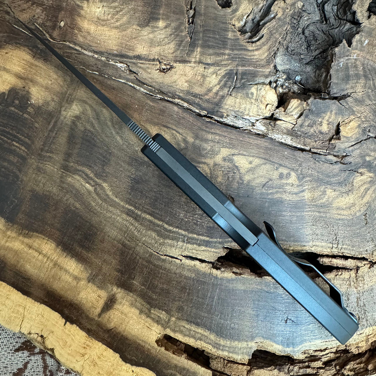 Spyderco Native Chief Lightweight Lock Back Black Handle Black BD1N ...