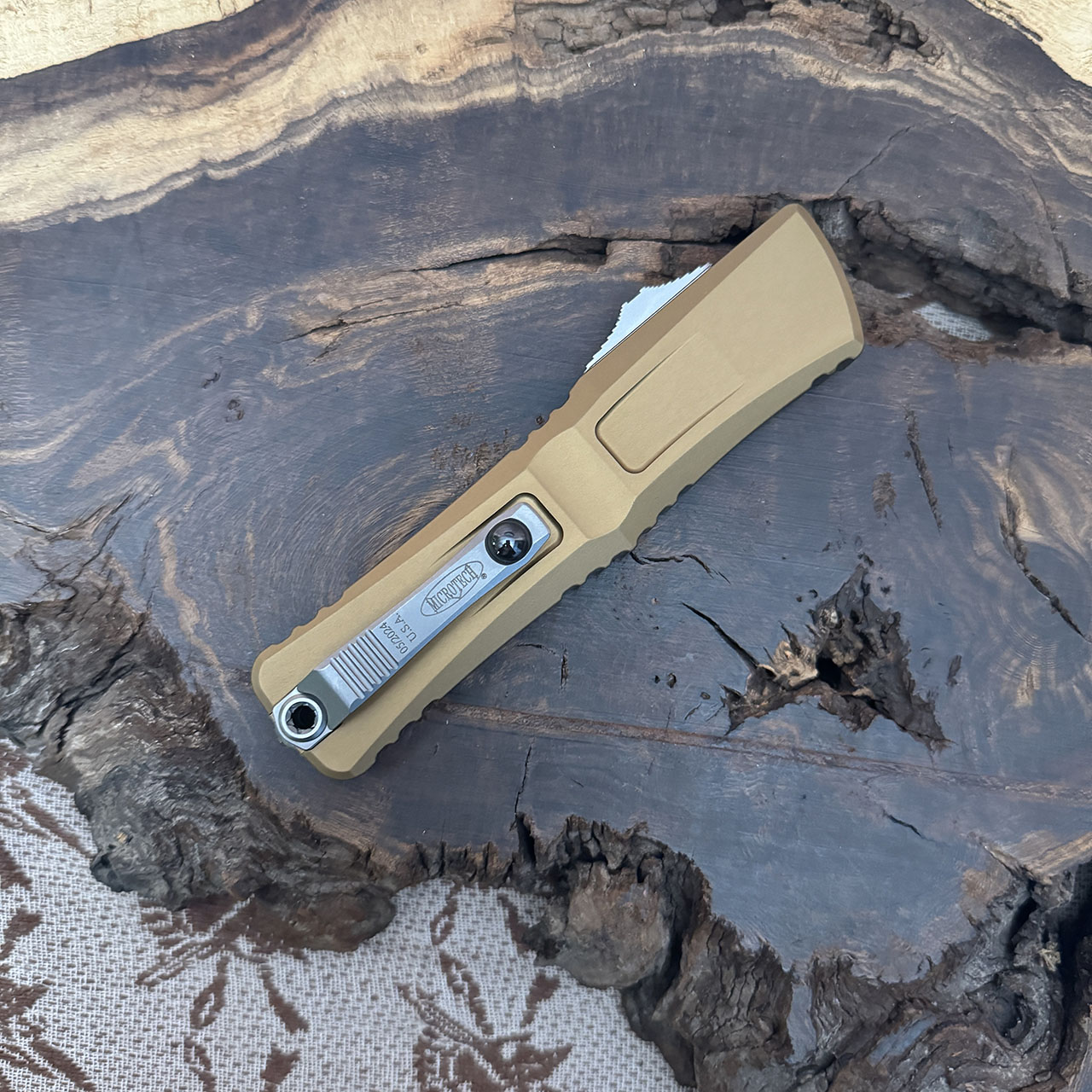 Microtech Combat Troodon S/E Gen III Tan Stonewash Standard 1143-10TA ...