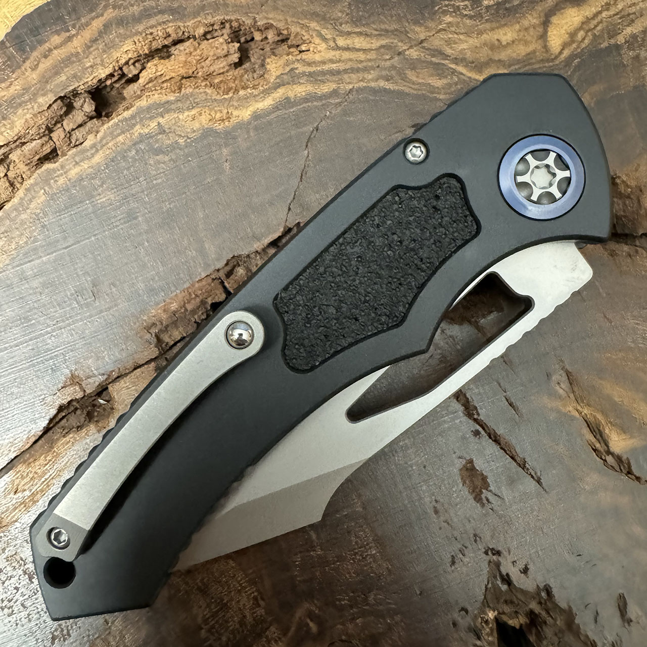 Heretic Knives Pariah Manual Button Lock S/E Black Aluminum Handles w ...