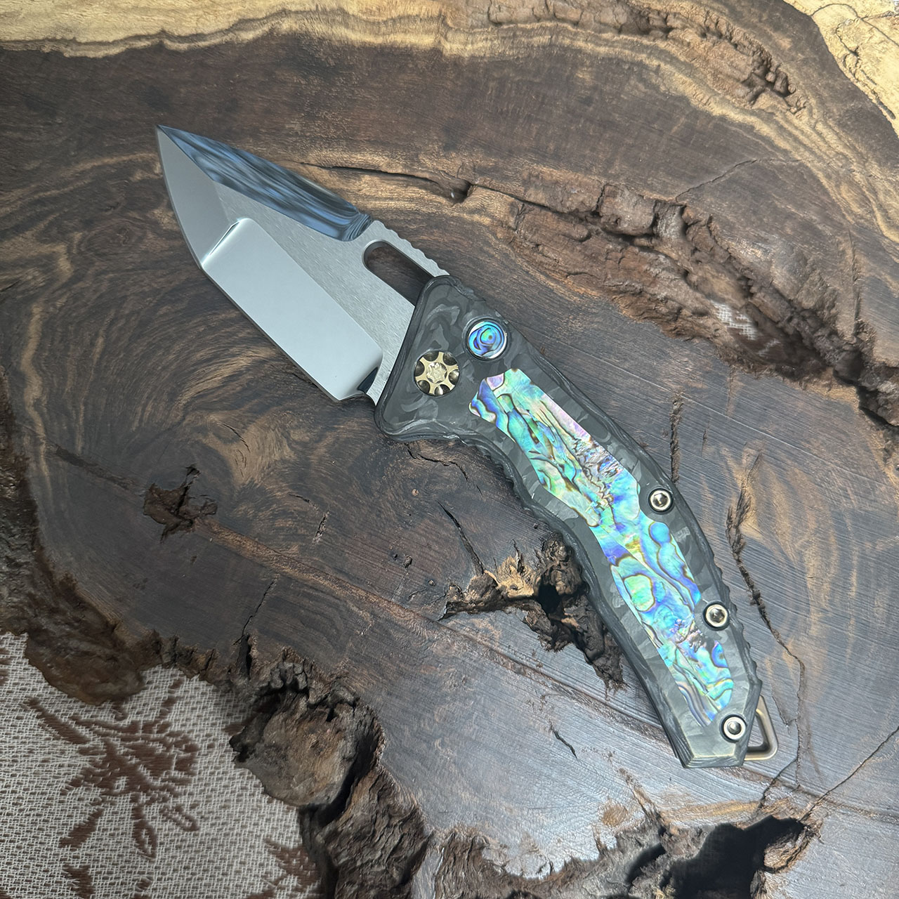 Heretic Knives Custom Medusa Auto Tanto Carbon Fiber Handle w/ Abalone ...