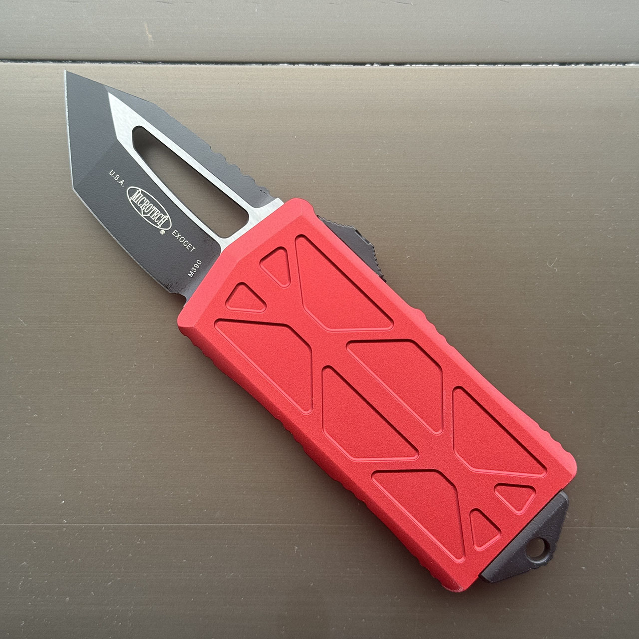 Microtech Exocet T/E Red Handle Black Standard Blade Cali Legal OTF ...