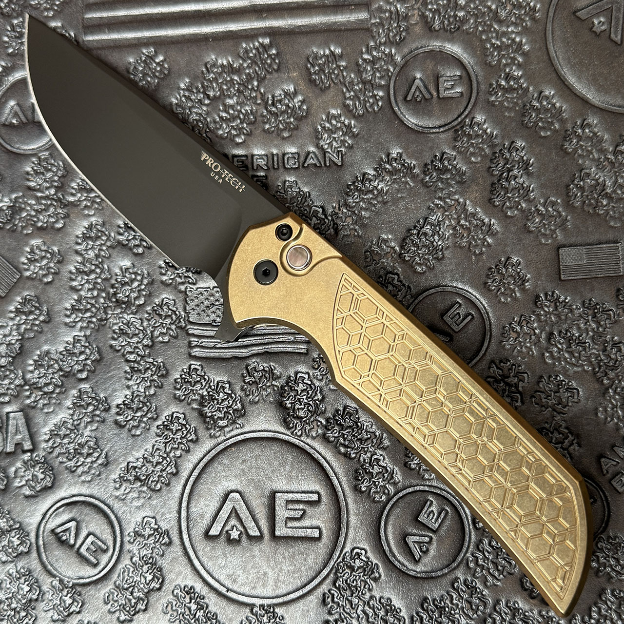 Pro-Tech Mordax Button Lock Flipper Blade Show 2024 Stonewashed ...