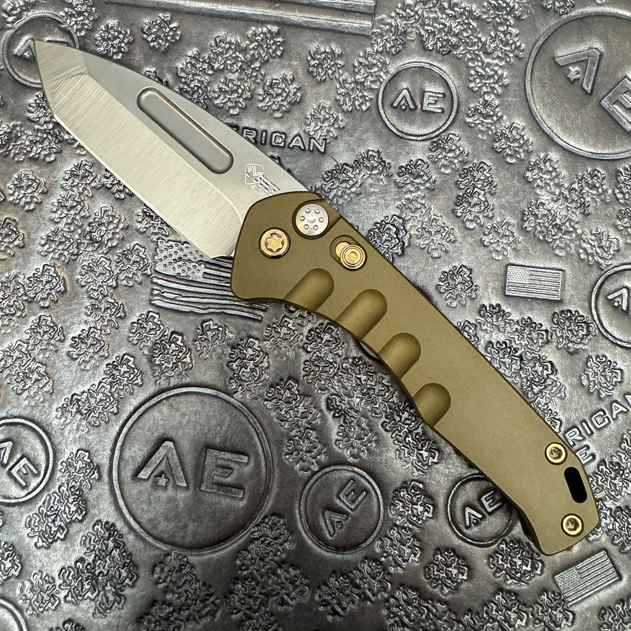 Medford Praetorian Swift Auto Djion Yellow Handles Tumbled Tanto Blade ...
