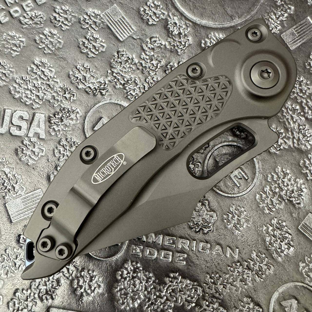 Microtech Borka Stitch Auto S/E Black Standard Blue Titanium Backspacer ...