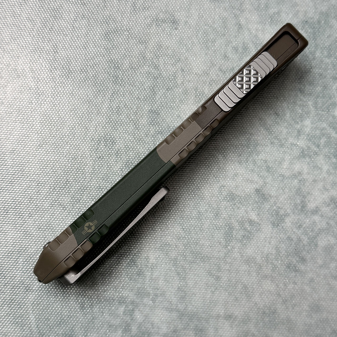 Heretic Knives Manticore X Recurve A-10 Motif Frag Handle Stonewashed Blade H033F-2A-A10 ...