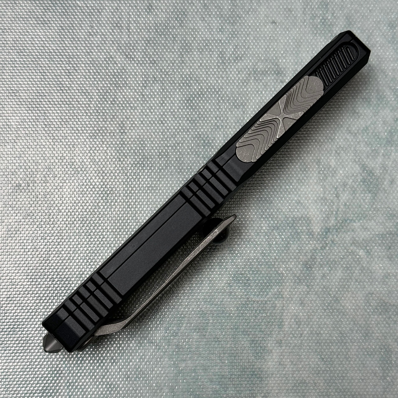 Microtech Ultratech Gen III ZBP D/E Black Handle Apocalyptic Partial ...