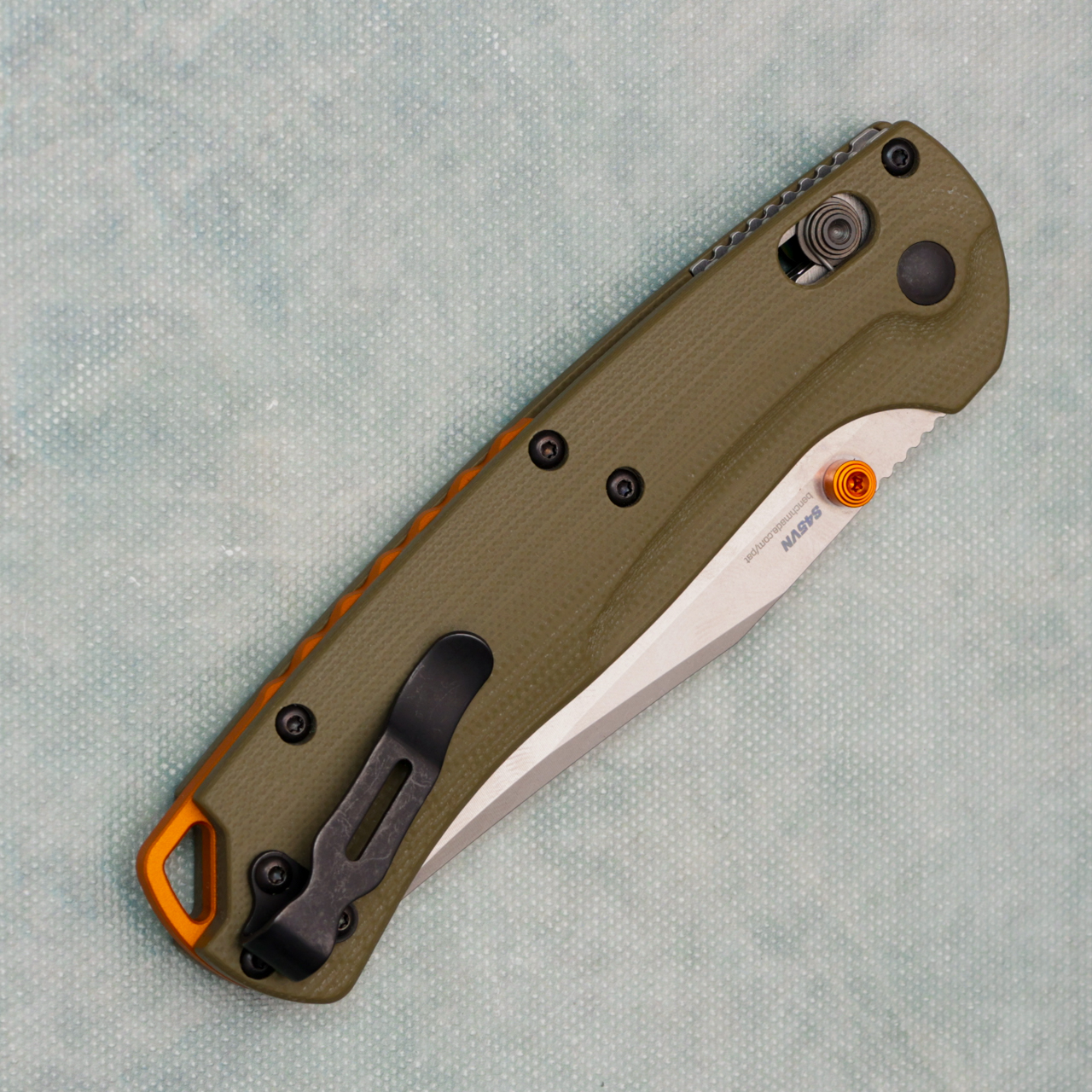 Benchmade Taggedout Axis Lock OD Green G10 Handle Satin S45VN Blade ...