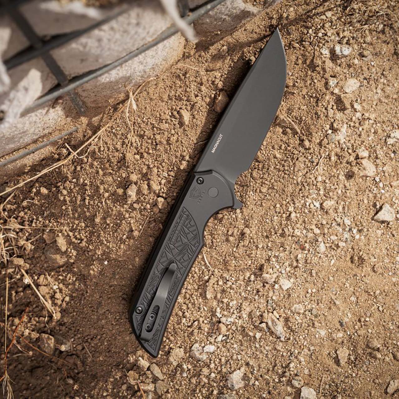 Pro-Tech Mordax Button Lock Flipper Nexus Textured Black Handle DLC Magnacut Blade MX106-NEXUS ...