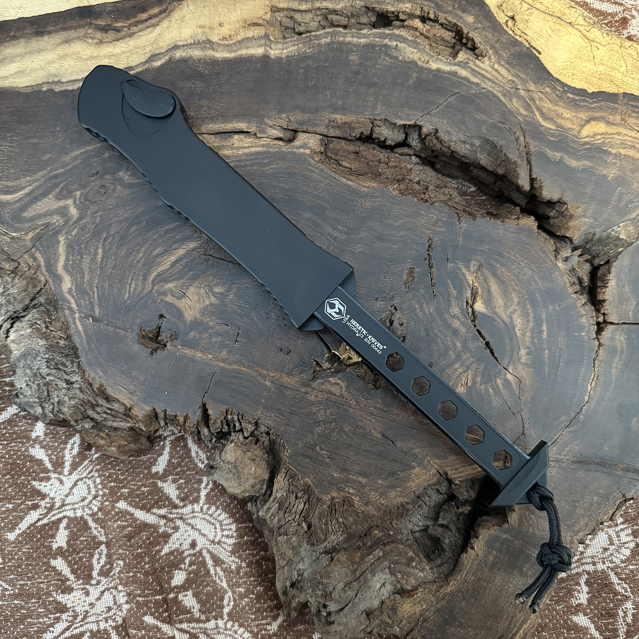 Heretic Knives Hydra OTF Auto Tanto Black Handle Stonewash Blade H006 ...