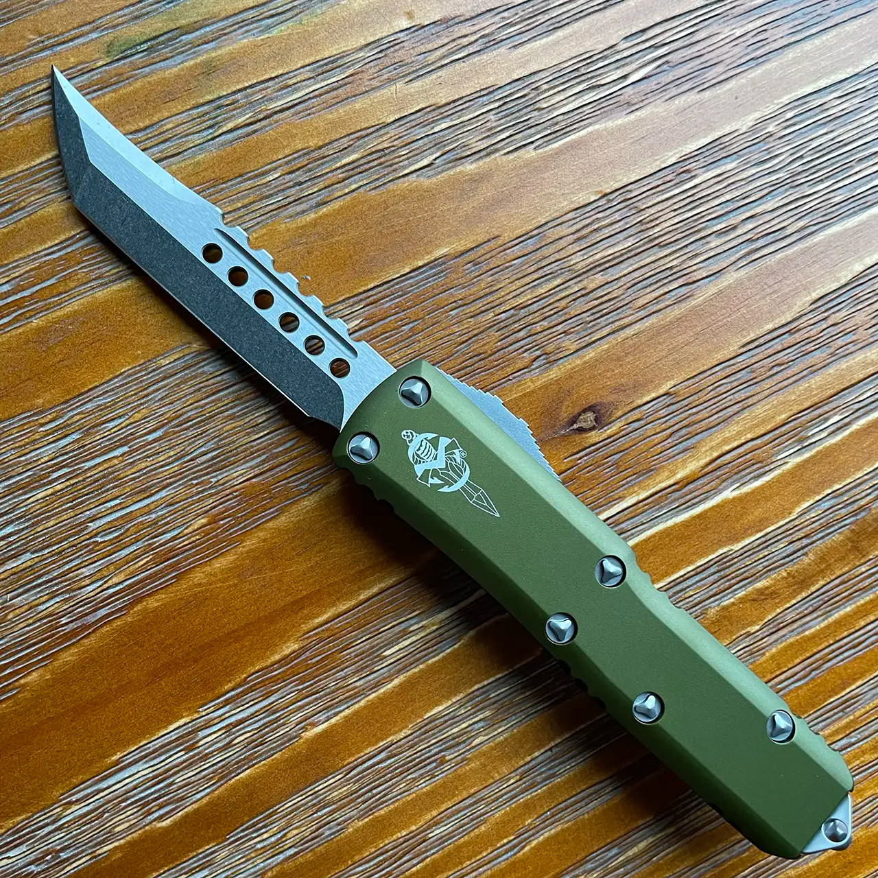 Microtech UTX-85 Hellhound OD Green Stonewash Standard Signature Series ...