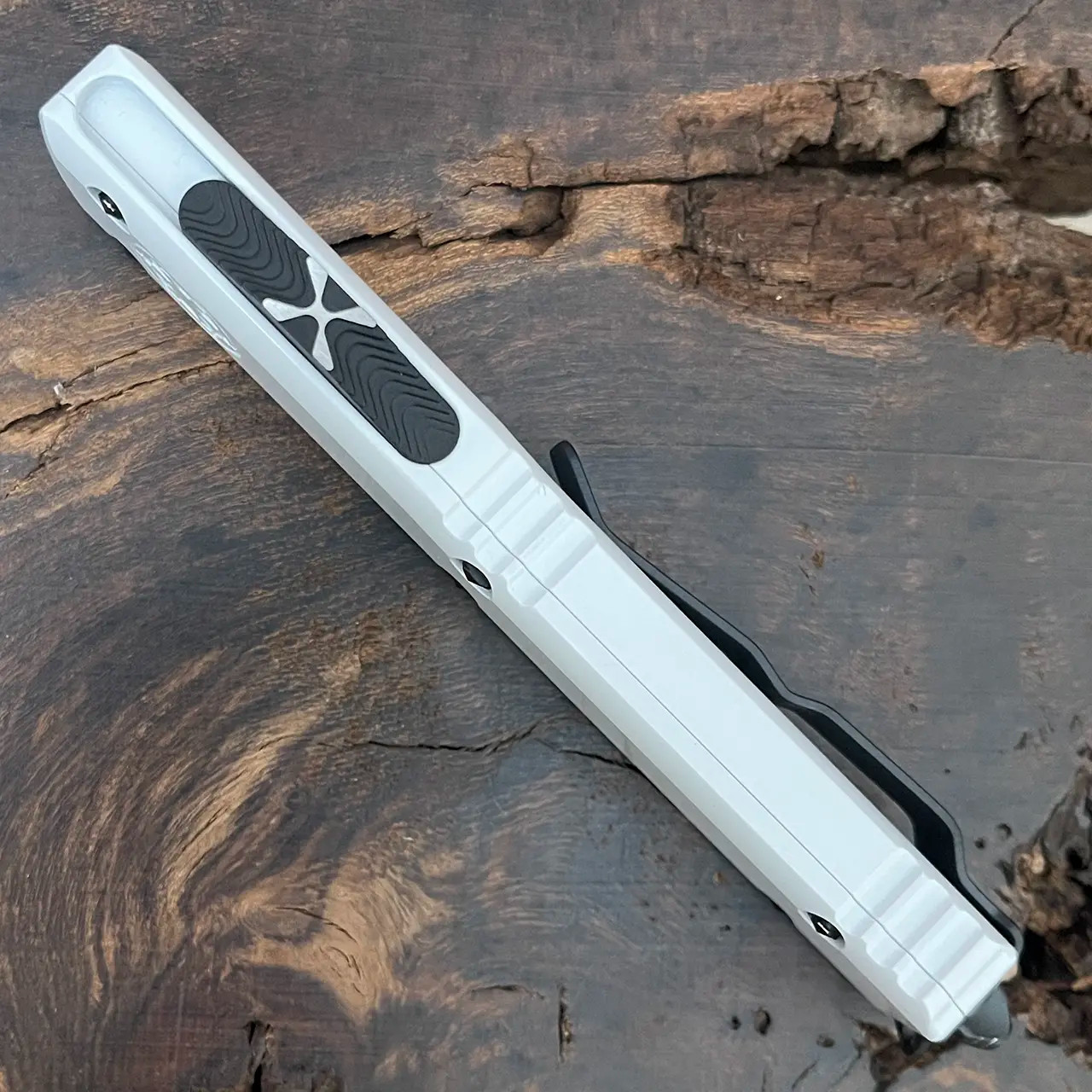 Microtech Ultratech S/E Storm Trooper White Standard Deep Engraved 121 ...
