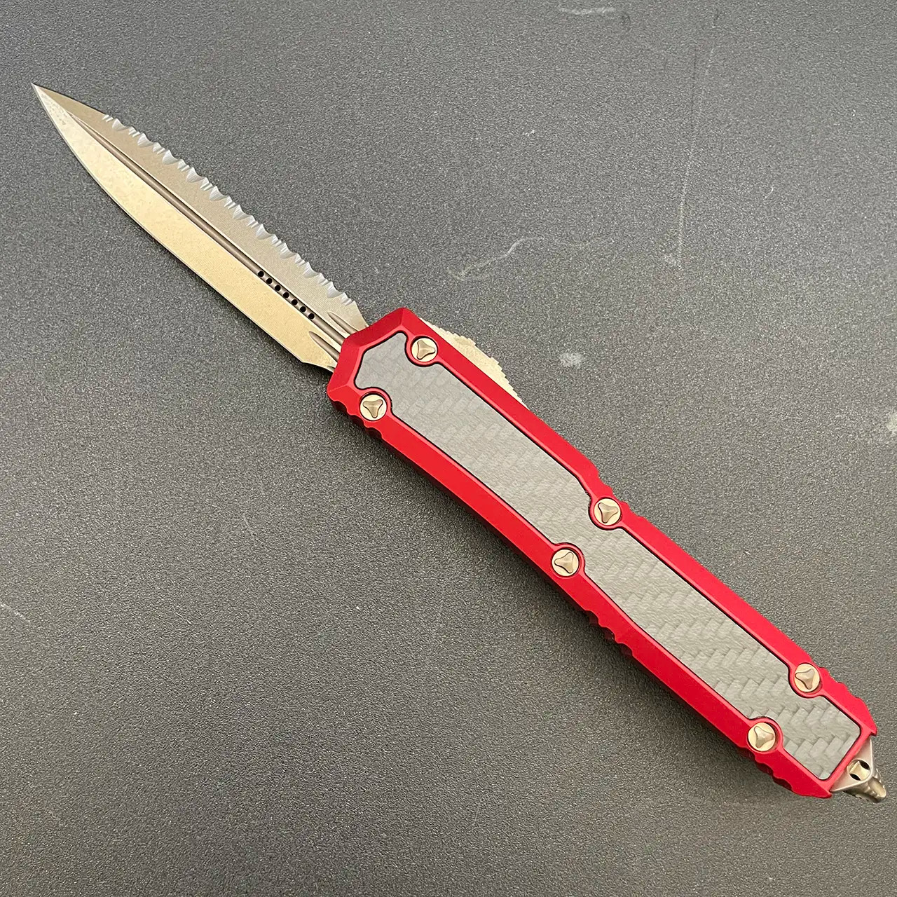 Microtech Makora D/E Red Handle Bronze Full Serrated Blade Nickel Boron ...