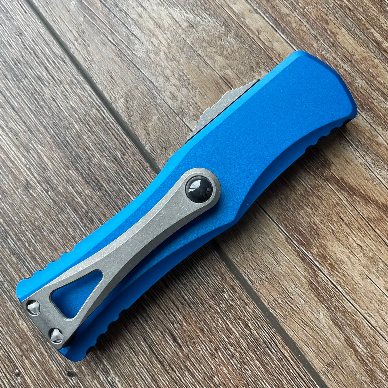 Microtech Hera S/E Blue Apocalyptic Standard 703-10APBL | American Edge ...