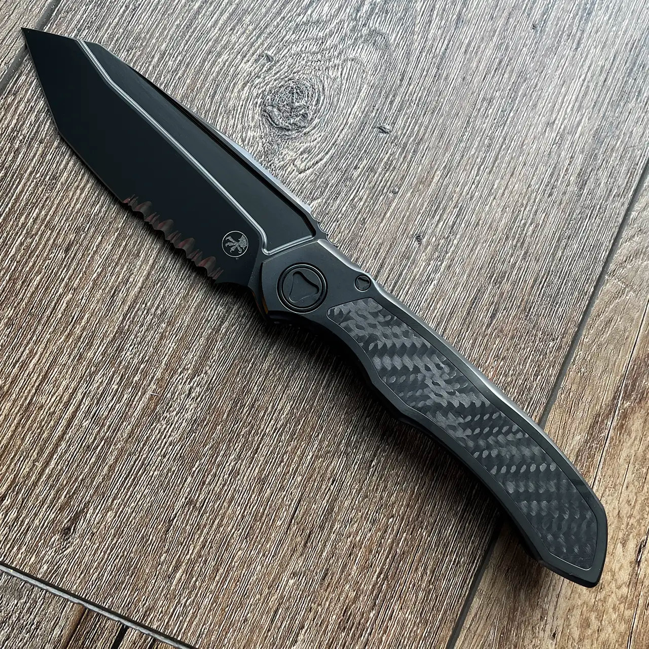 Microtech Anax T/E Integral Frame Lock DLC Titanium Handle w/ Carbon Fiber Inlay DLC Serrated ...