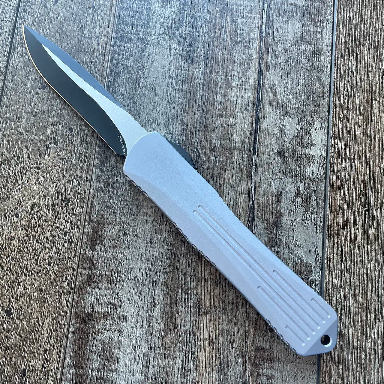 Heretic Knives Manticore X Recurve Gray Handle Two Tone Black Blade ...