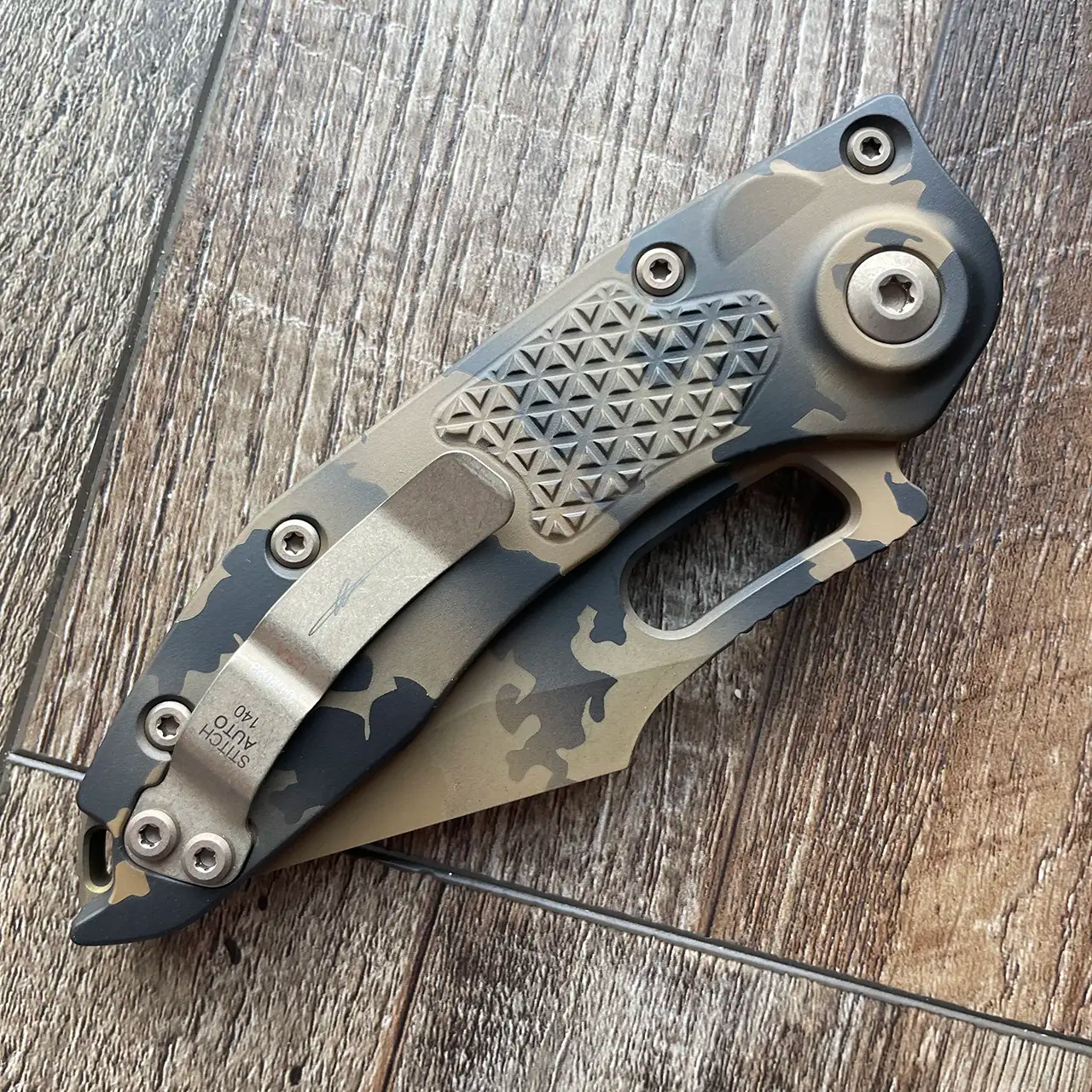 Microtech Borka Stitch Auto S/E Coyote Camo Standard Signature Series ...