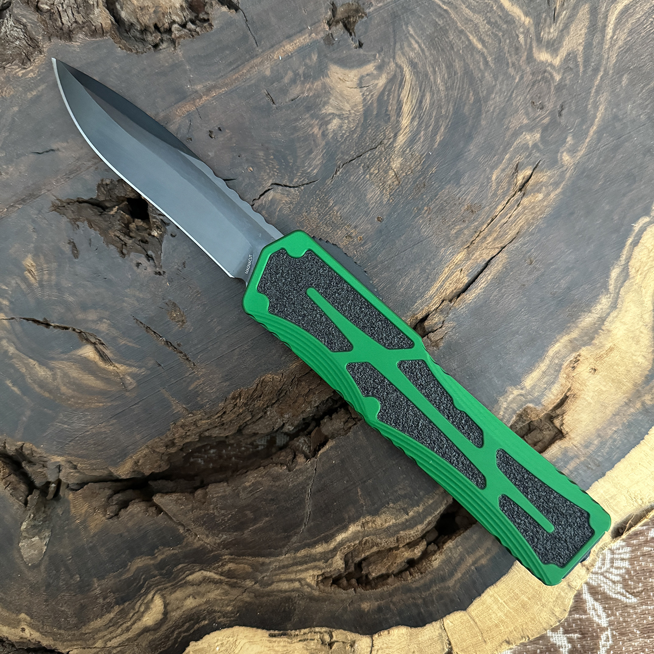 Heretic Knives Colossus Recurve Toxic Green DLC H042-6A-TXGRN | American Edge Knives