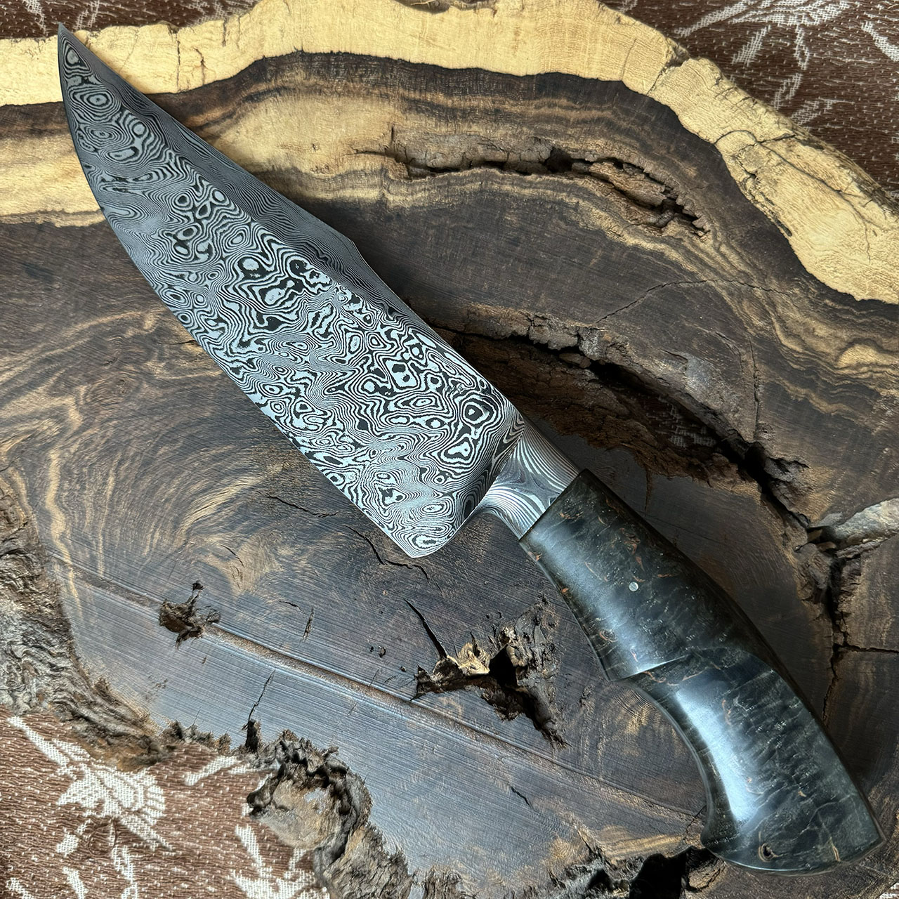 Jan Hafinec Custom Fixed Blade Dyed Box Elder Handle Damascus Bowie ...