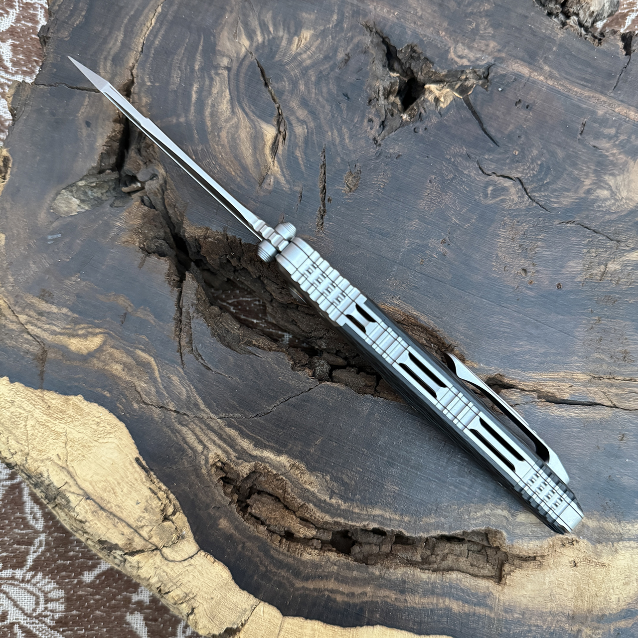 Microtech Socom Bravo Mini T/E Titanium Handle w/ Carbon Fiber Scales ...