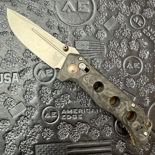 Benchmade Mini Adamas Axis Lock Marbled Carbon Fiber Handle Drop Point ...