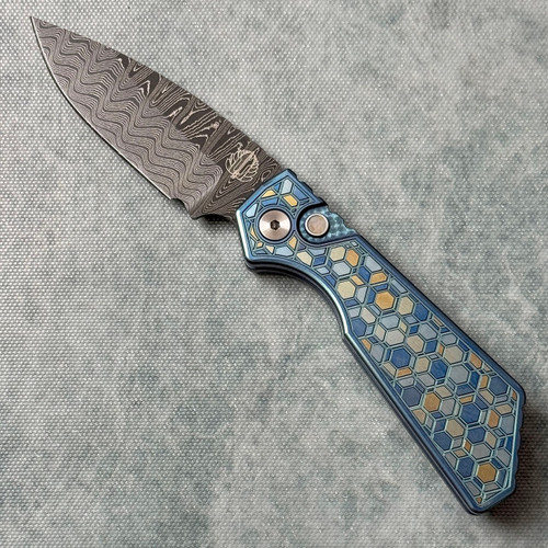 Pro Tech Strider Pt Auto Unique Anodized Bluegold Gridlock Titanium