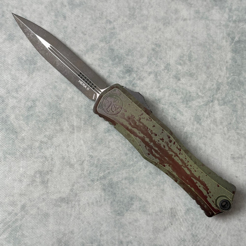Microtech Hera II D/E Outbreak Deep Engraved Standard Signature Series ...