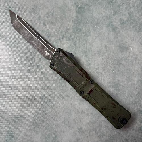 Microtech Combat Troodon Te Gen Iii Outbreak Partial Serrated