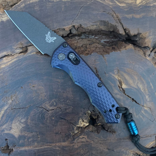 Benchmade Auto Immunity Axis Lock Auto Crater Blue Aluminum Handle ...