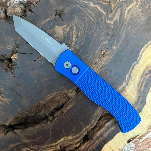 Pro Tech Emerson Cqc7 Auto Tanto Jigged Blue Handle Blasted Blade E7t05