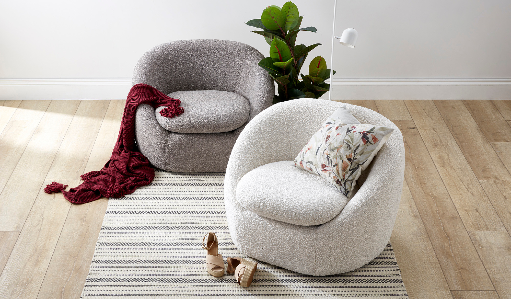 Bailey bouclé swivel chair | Focus on Furniture