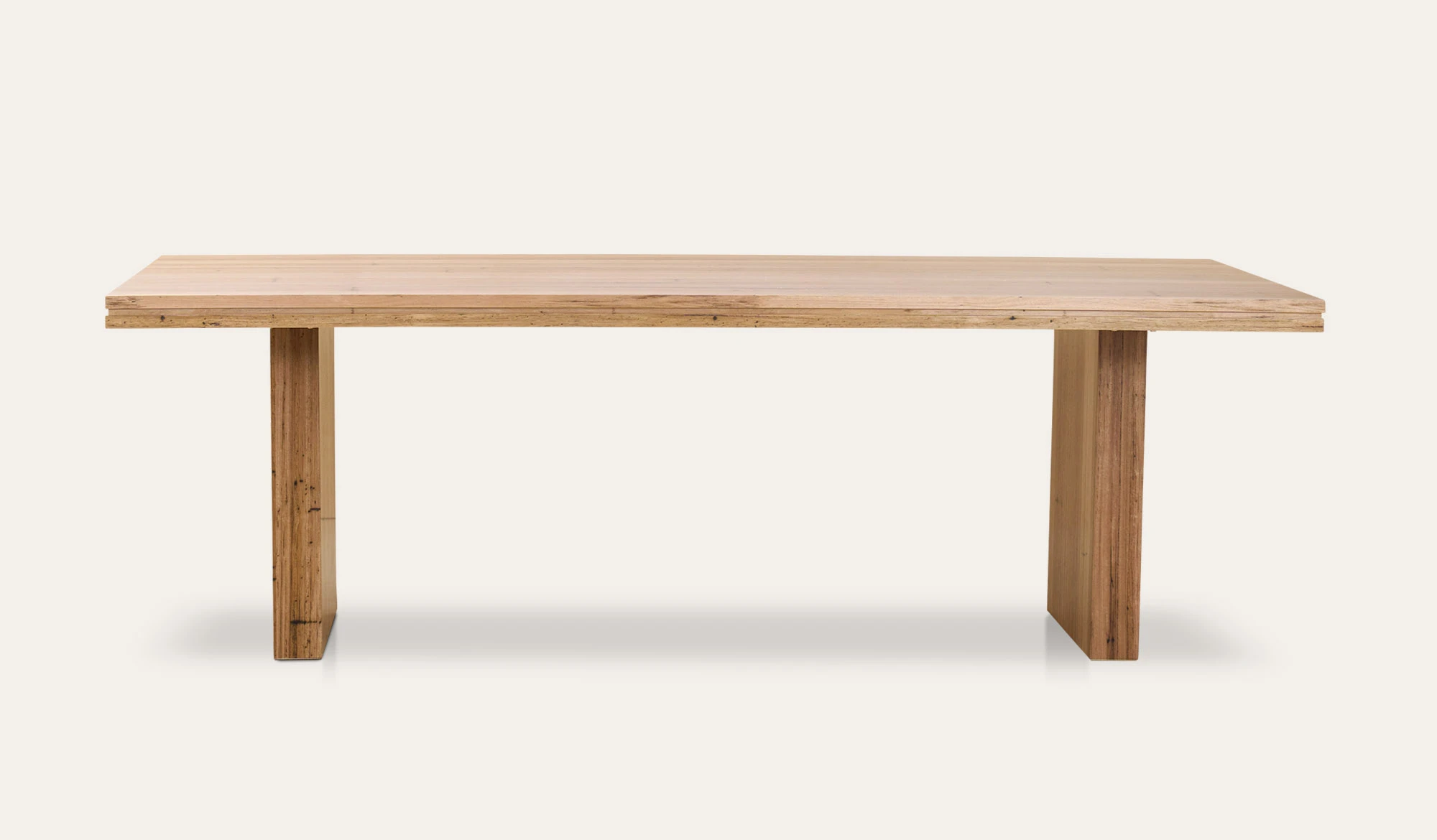 Latrobe dining table | Focus on Furniture