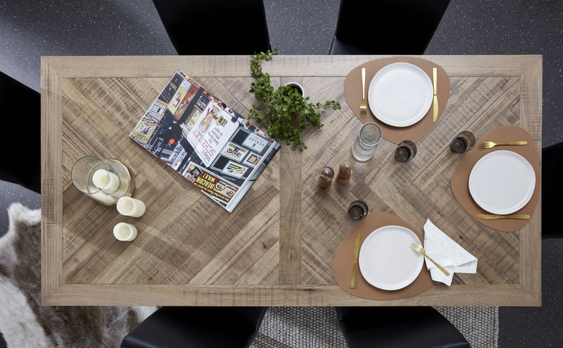 Chevron dining table | Focus on Furniture