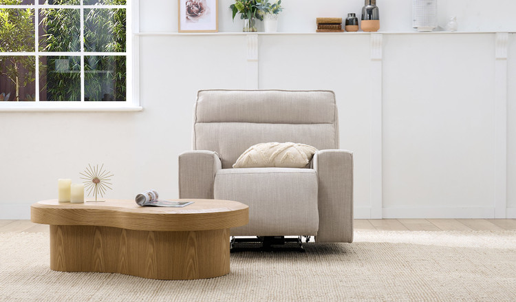 Mason modern electric recliner | Focus on Furniture