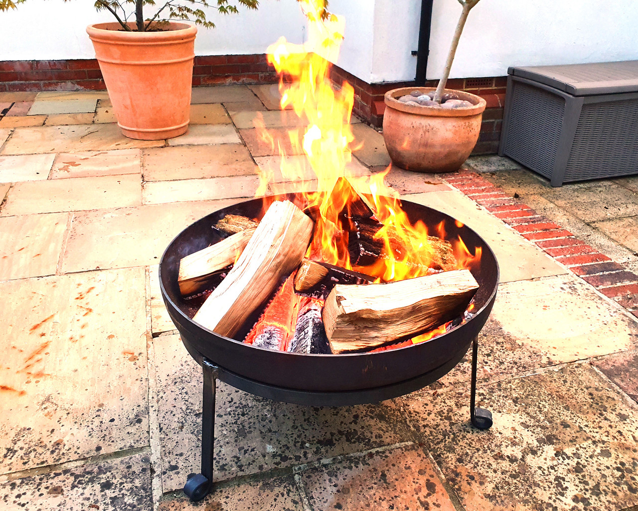 Fox Fire Pit 70cm | Hurstbourne Forge