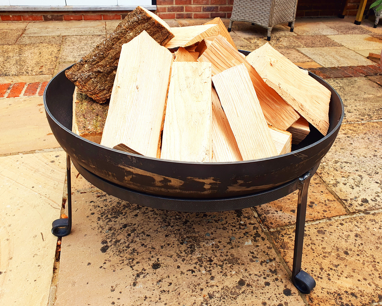 50cm Fire Pit | Hurstbourne Forge