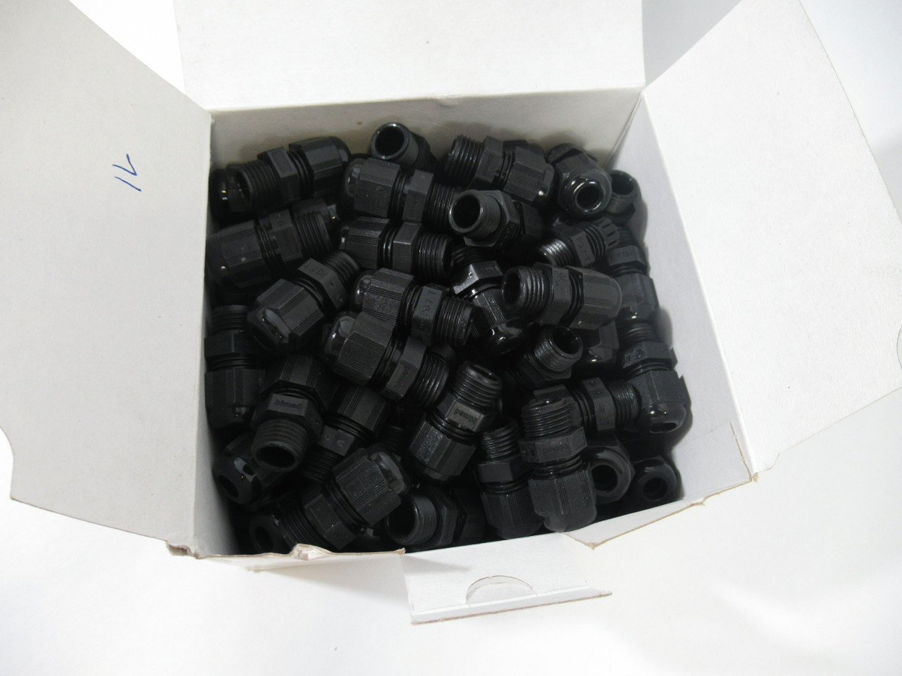 ITC 180.107 Black Plastic PG 7 Thread Cable Gland 3-6.5mm Range 87-Pack ...