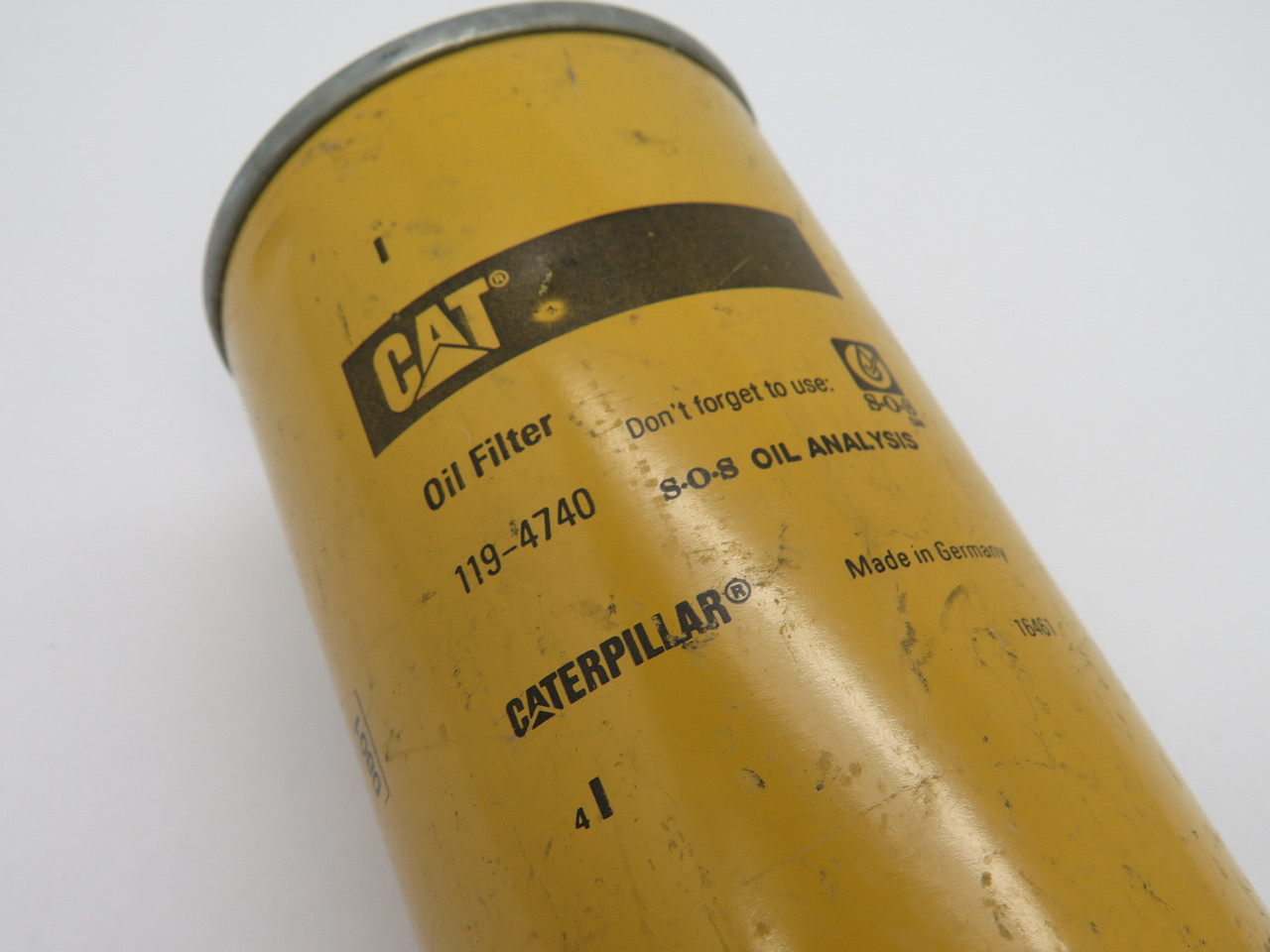 CAT 119-4740 Oil Filter SHELF WEAR ! NOP ! - Industrial Automation Canada