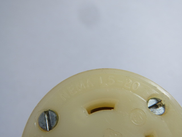 Leviton 2313 Locking Connector 20A 125V 3-Wire USED - Industrial ...