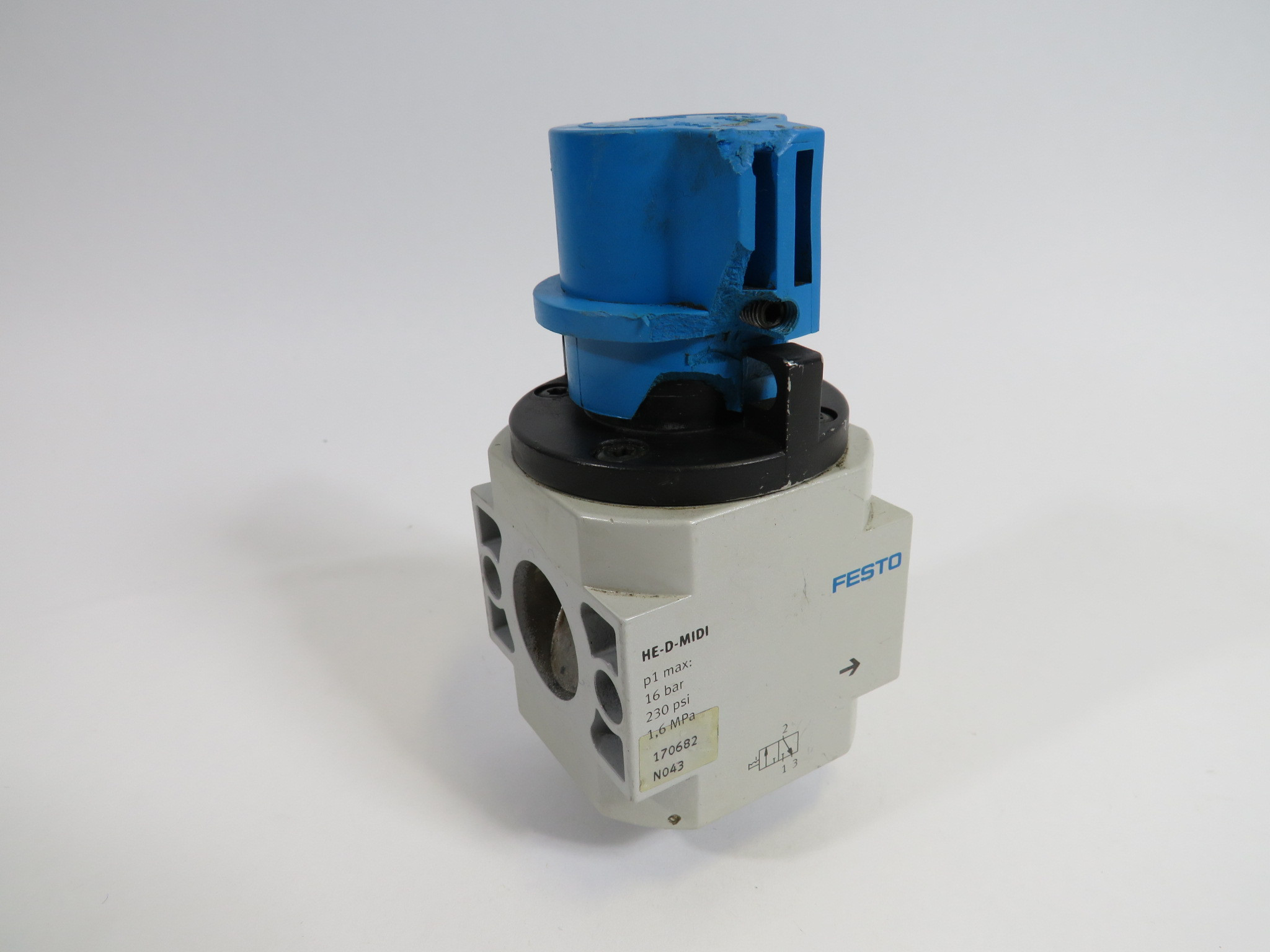 Festo 170682 HE-D-MIDI Shut-Off Valve *Cracked Knob/No Connectors* USED ...