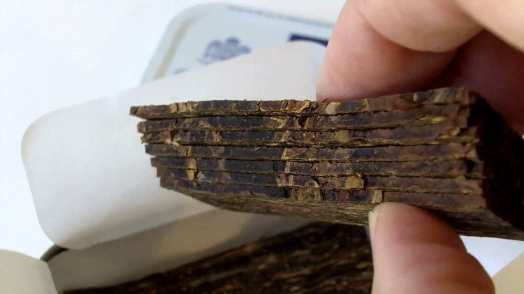 How To Prep Flake Tobacco And A Short Guide To Blended Tobacco - Paykoc ...
