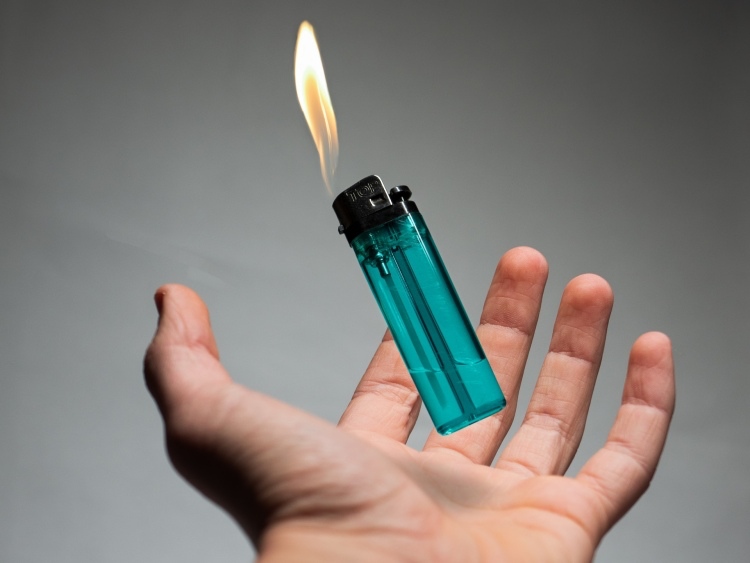 How to Keep Lighters Clean (and Why It Matters) - Paykoc Pipes