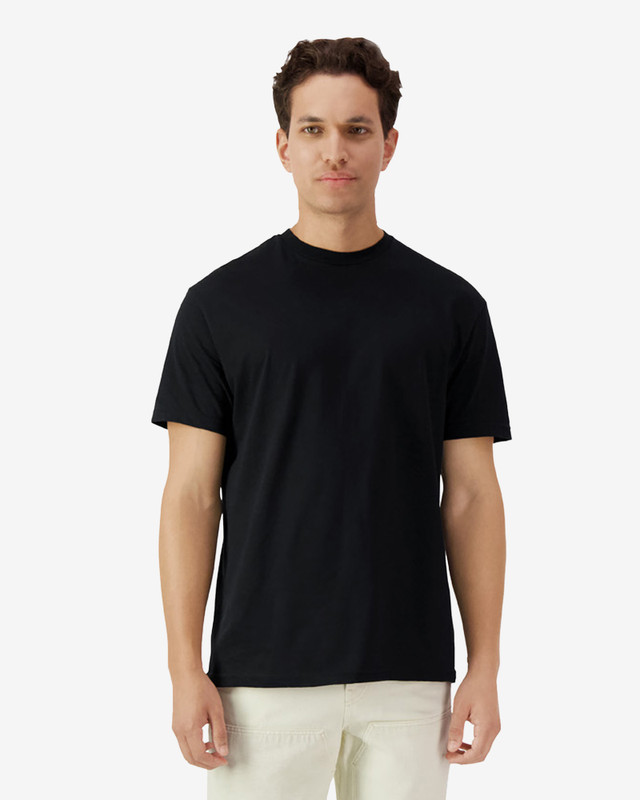 Gildan® : Premium T-shirts, Tank Tops, Hoodies & Sweatshirts
