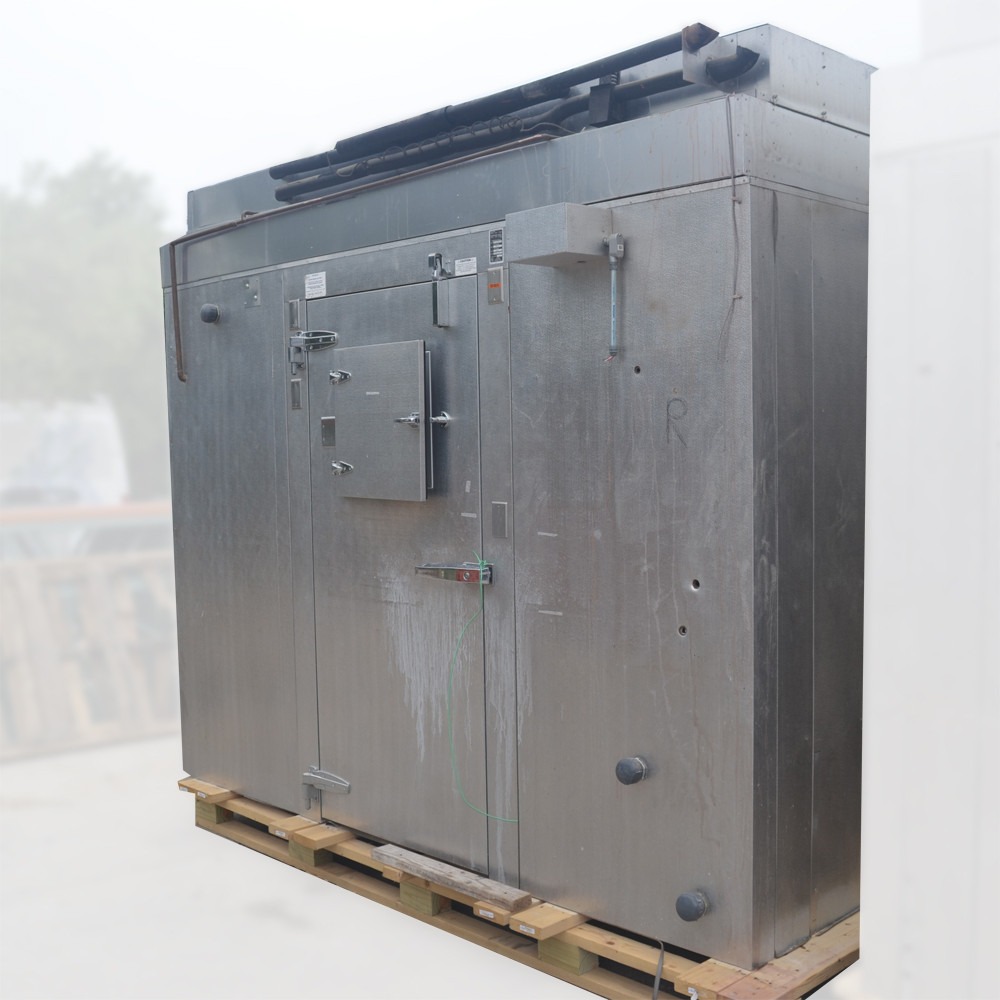 Large Walk-In Cooler / Grow Chamber 120" x 64" x 102" Right Hand Door w ...