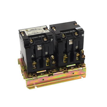 Square D 8702SCO2 Reversing Contactor 240V NEMA Size 1 Schneider Electric