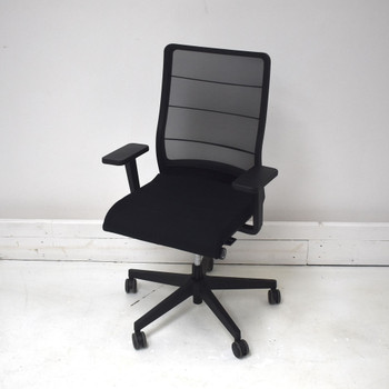 Interstuhl 3C42U Airpad Swivel Task Chair Lucia Black