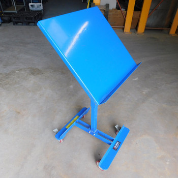 Global Industrial Tilting Work Table 22"L x 21" W Height Adjustable