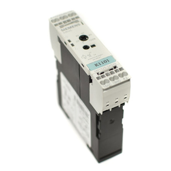 Siemens 3RP1525-2AQ30 Solid State Time Relay 100/127VAC